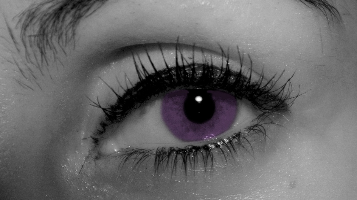Síndrome de Alejandría: la verdad detrás de los ojos violetas en las ...