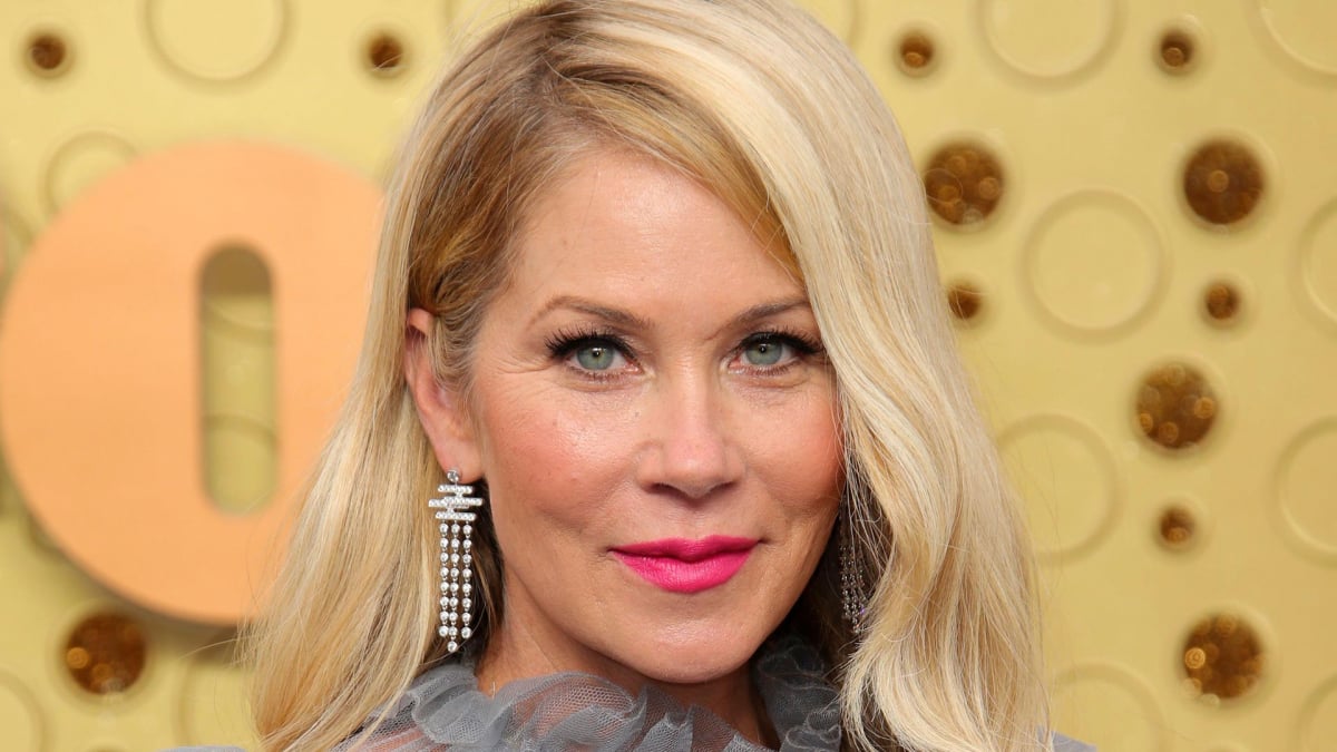 Christina Applegate habla de su lucha contra la esclerosis | Bioguia